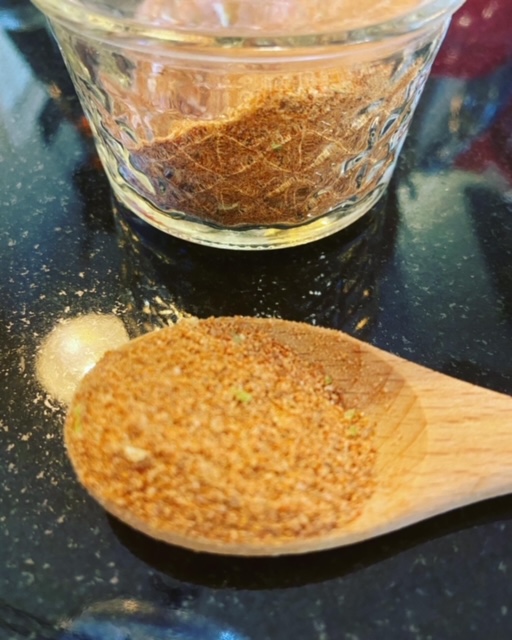 Hickory Smoked Tomato Salt – Jeni Gough